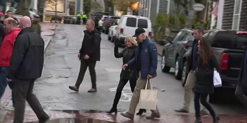 Biden enjoys lunch, shops during break in Nantucket | Myanmar International TV